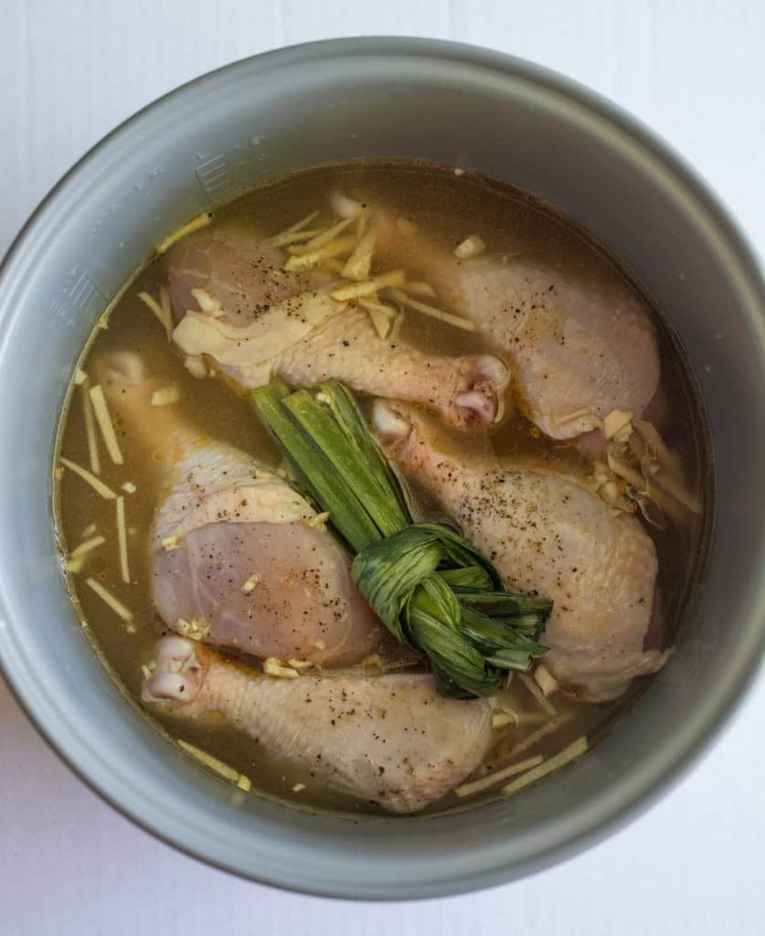 Rice Cooker Hainanese Chicken Rice - Wok & Skillet